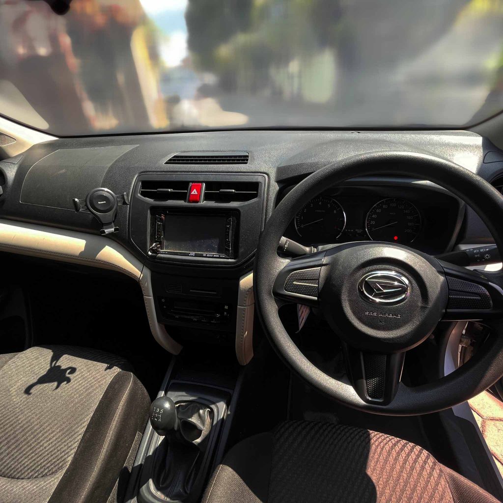 Daihatsu Terios Manual Interior